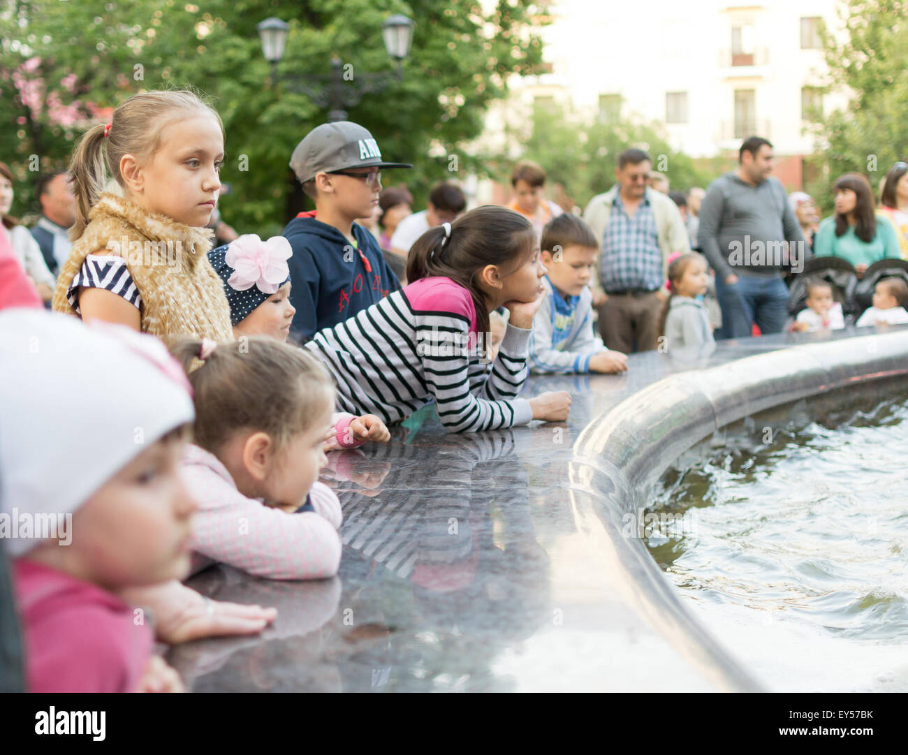 Observing children playing hi-res stock photography and images - Alamy