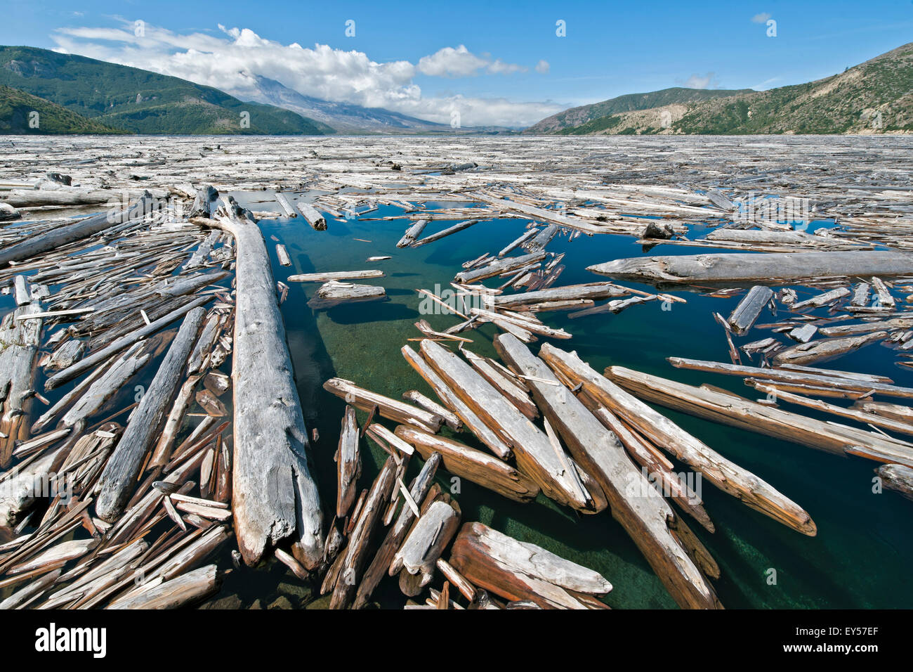 Spirit lake 1980 hi-res stock photography and images - Alamy