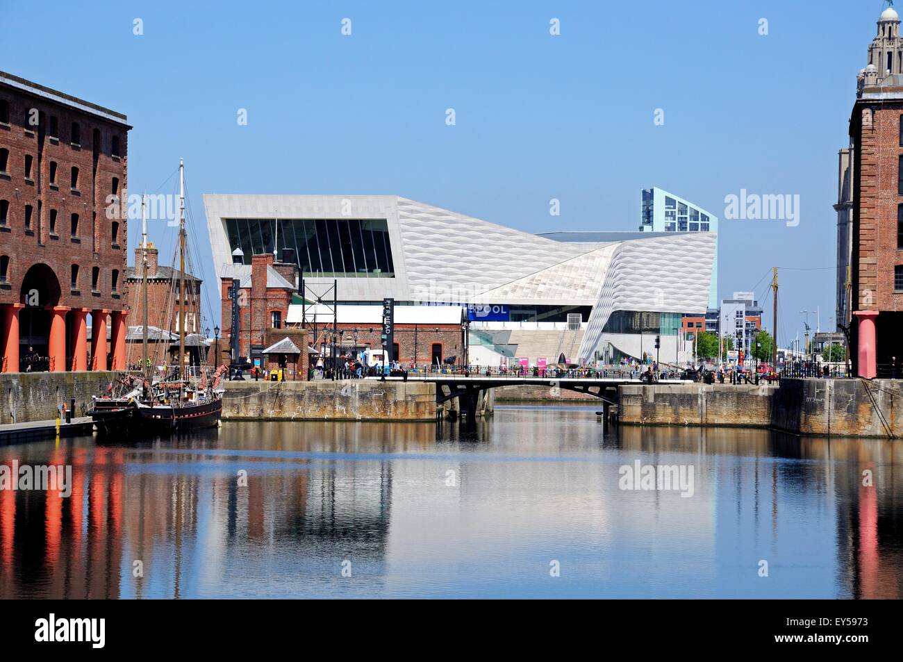 Ship moored in Albert Dock with the Museum of Liverpool to the rear ...