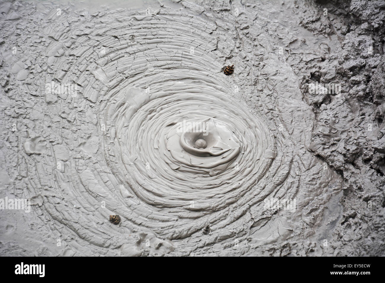 Sludge boiling - Wai-O-Tapu New Zealand Stock Photo - Alamy