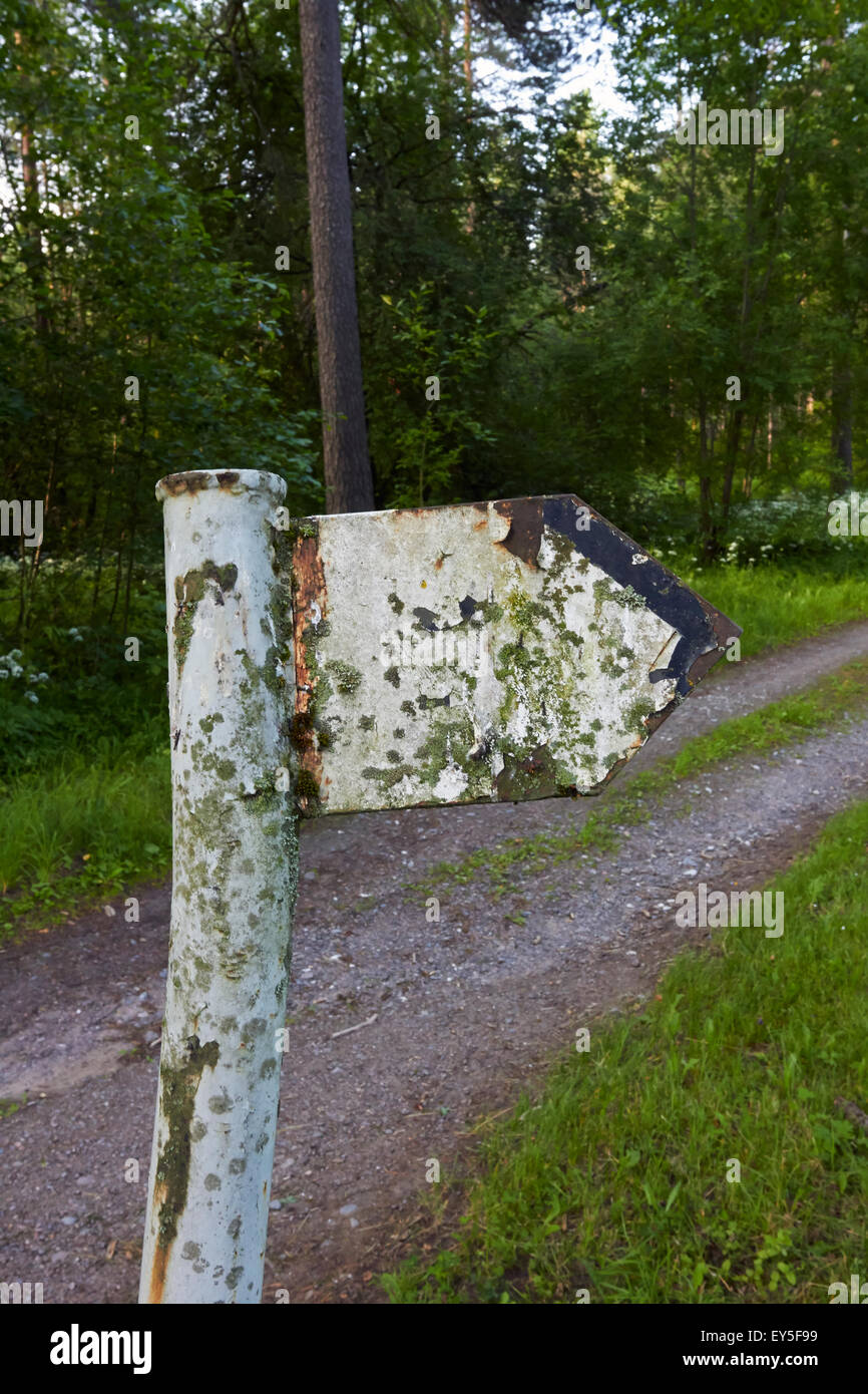 Old wornout worn out sign hi-res stock photography and images - Alamy