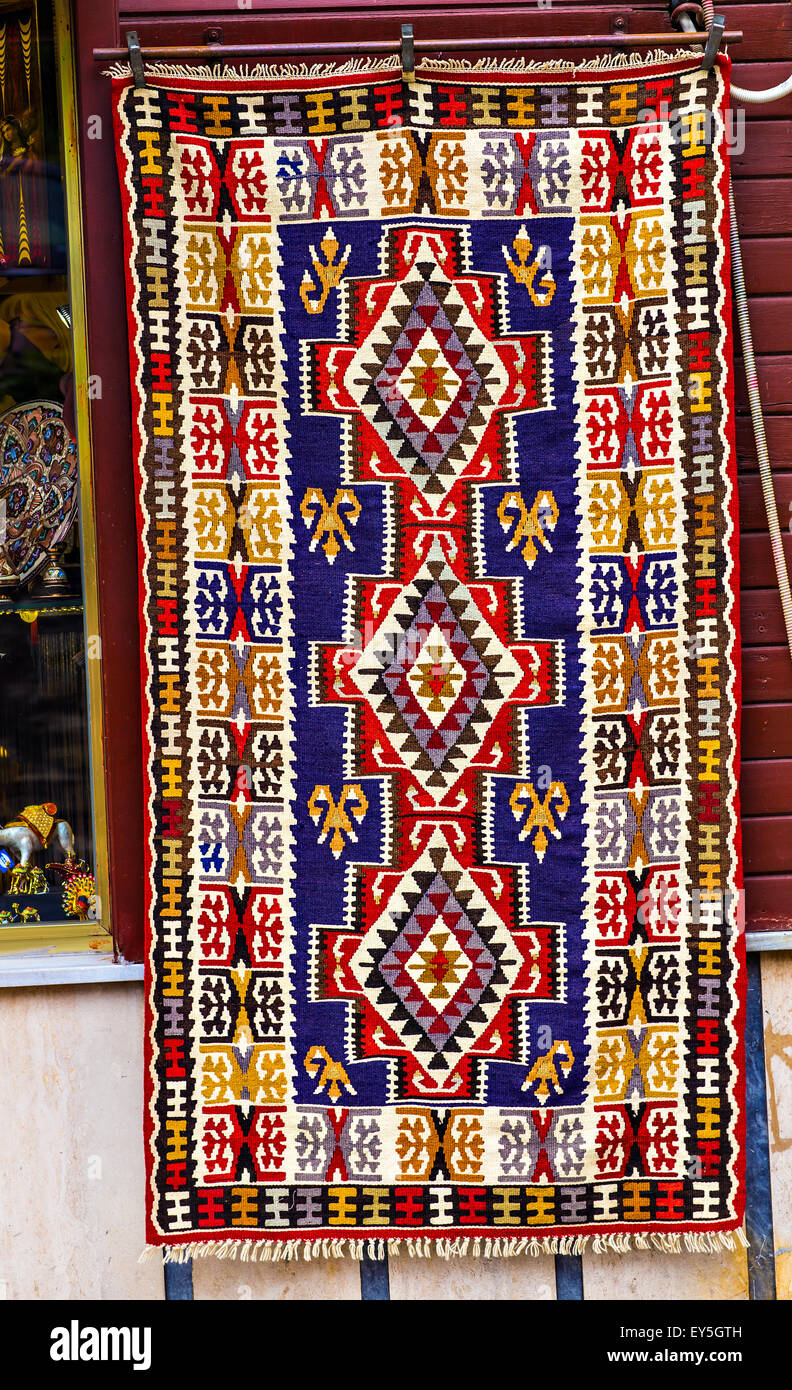 Tabriz bazaar rug hi-res stock photography and images - Alamy