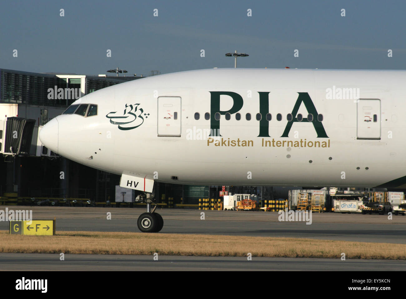 Pia plane hi-res stock photography and images - Alamy