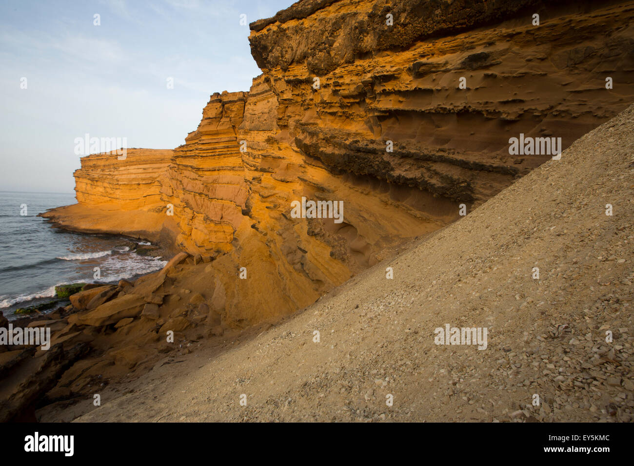 Coastal cliffs - Reserve of Paracas Peru Stock Photo - Alamy
