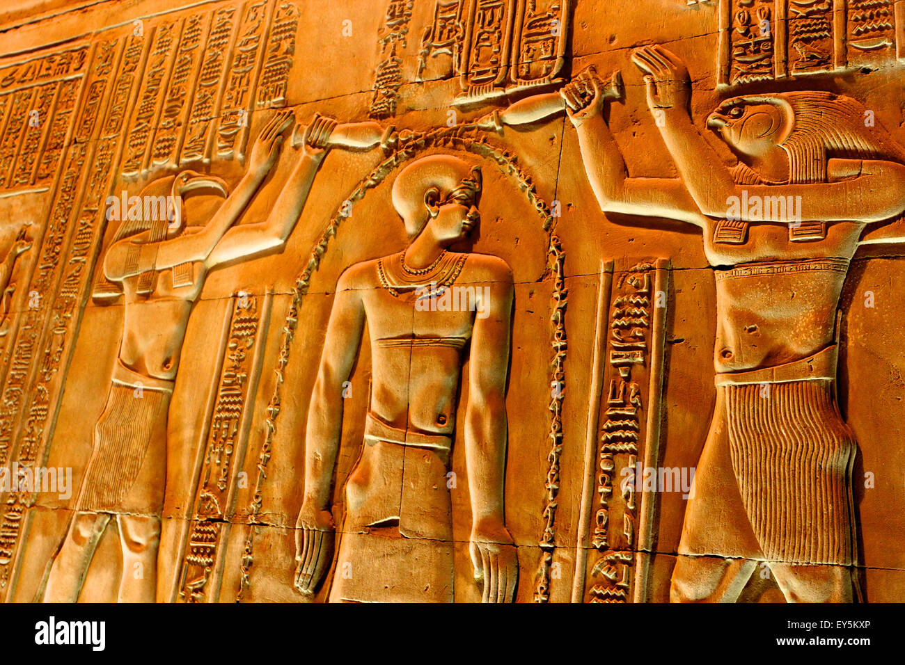 Egyptian ceremony in Egyptian temple Stock Photo - Alamy