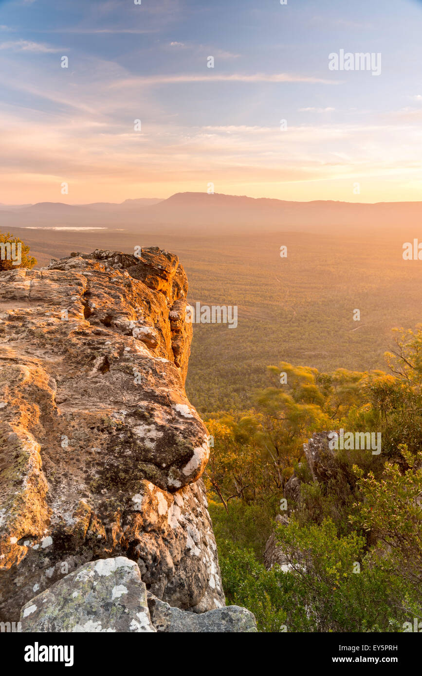 Sunset mountain top hi-res stock photography and images - Alamy