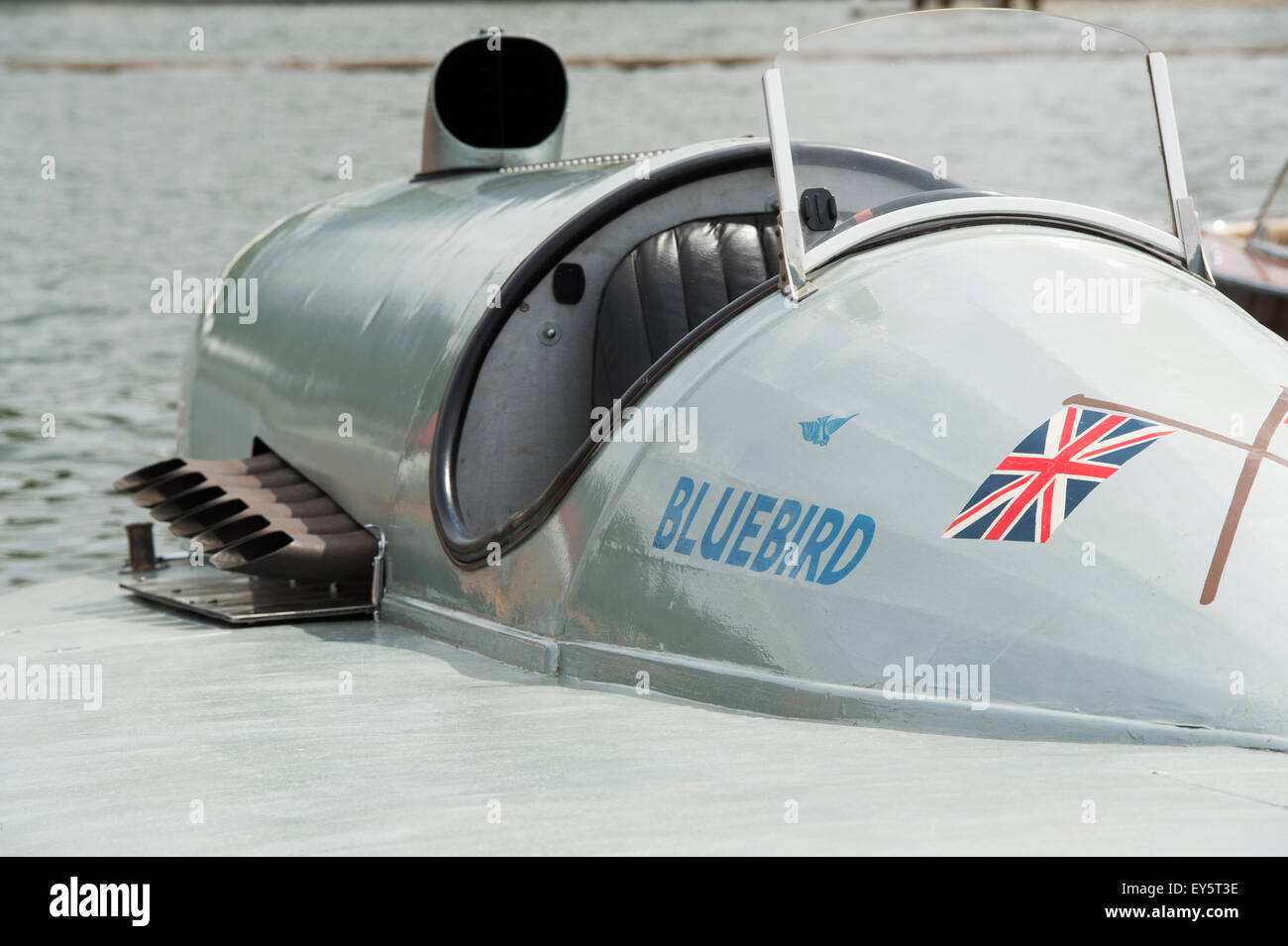 Blue Bird K3, hydroplane powerboat at the Thames Traditional Boat ...