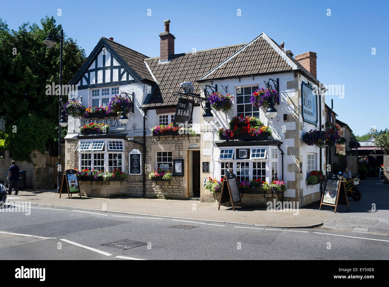The Bear Inn in Melksham Wiltshire uk Stock Photo - Alamy