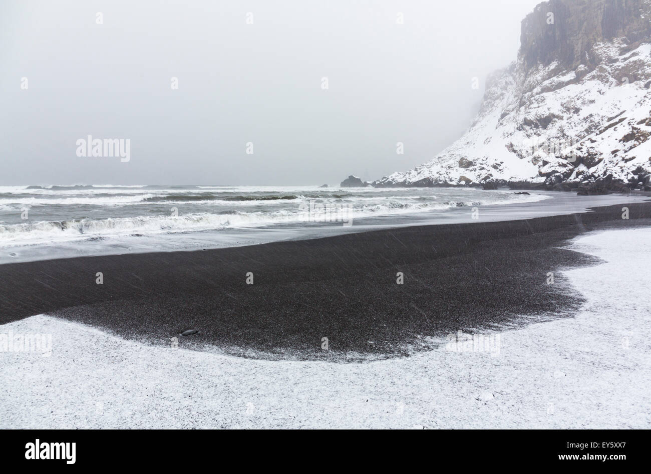 Black beach in winter - Reynisdrangar Vik Iceland Stock Photo - Alamy