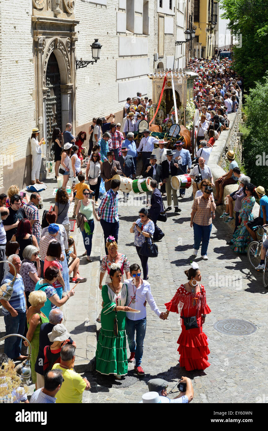 Traditional carriage drawn by two bulls form part of festival parade ...