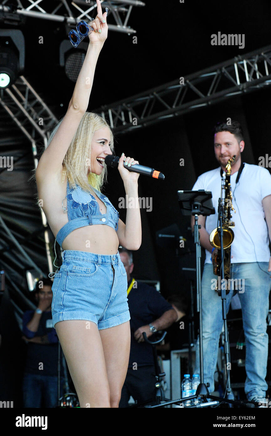 Pixie Lott performing at the Brentwood Festival 2015 Stock Photo - Alamy