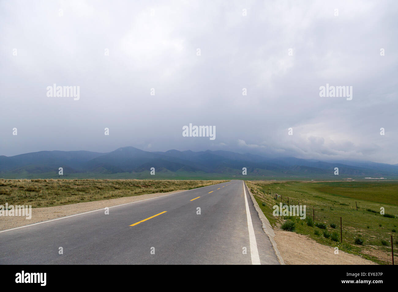 Qinghai tourism in the west hi-res stock photography and images - Alamy