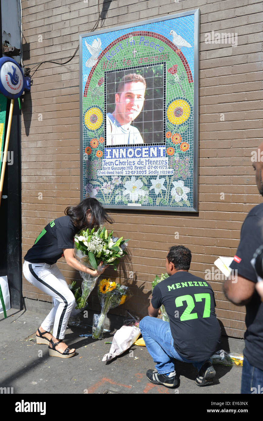 Jean Charles de Menezes stockwell London memorial Stock Photo - Alamy