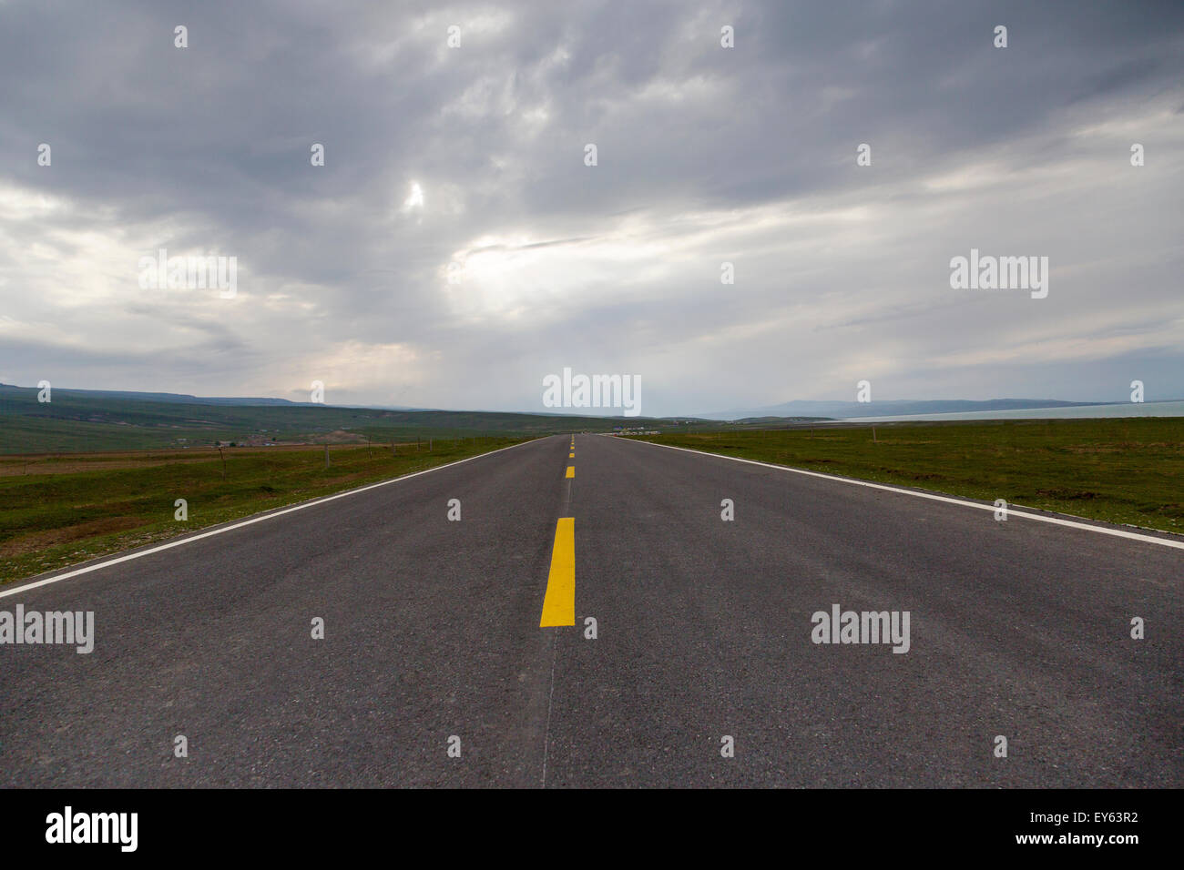 Qinghai tourism in the west hi-res stock photography and images - Alamy