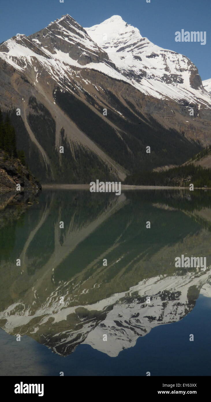 Mount Robson Provincial Park, Kinney Lake, British Columbia Stock Photo ...