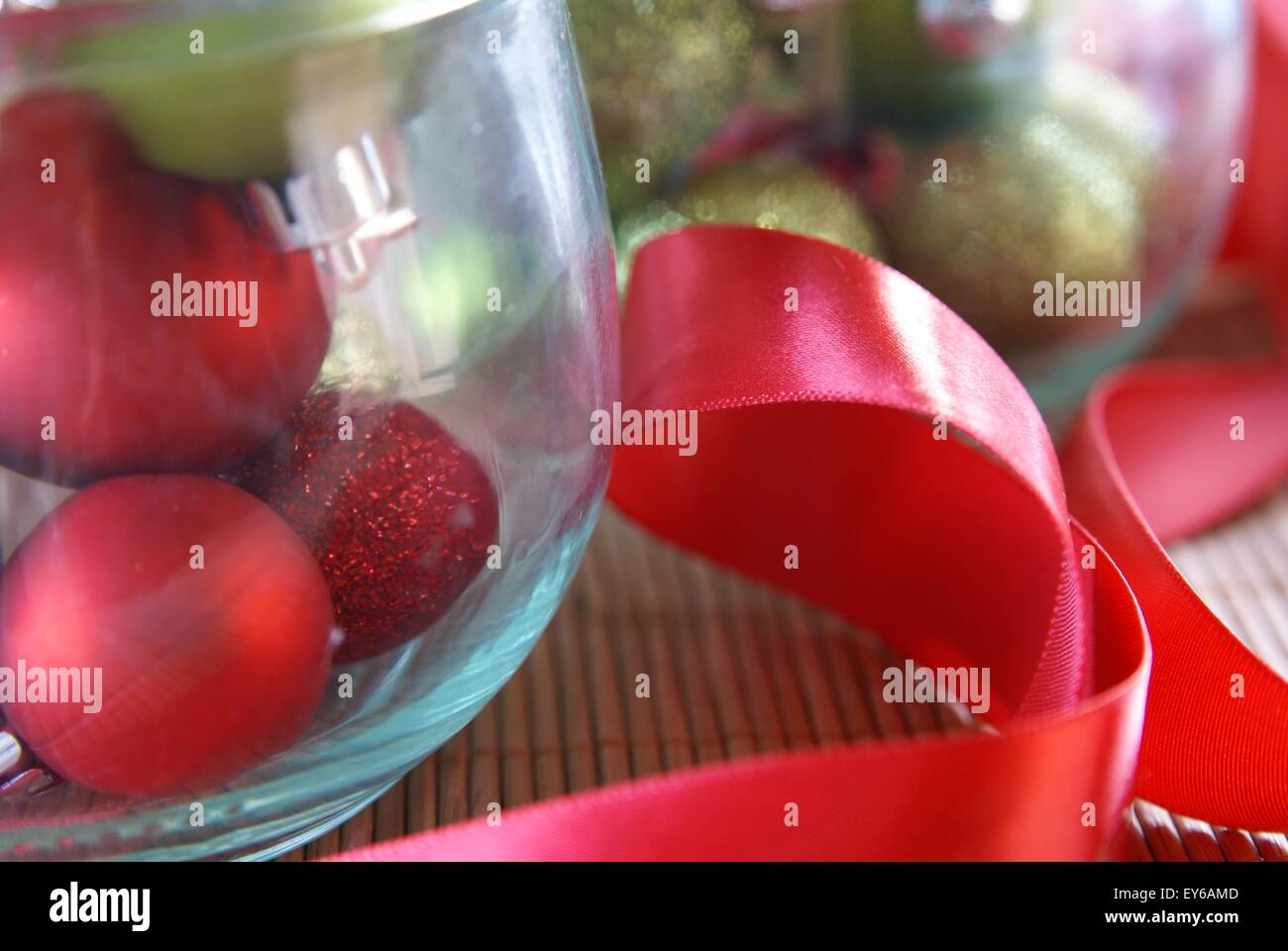 Glass ribbon hi-res stock photography and images - Alamy