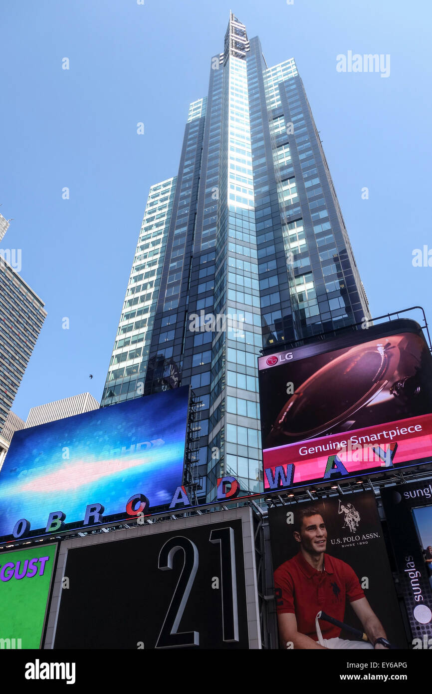 American office tower hi-res stock photography and images - Alamy