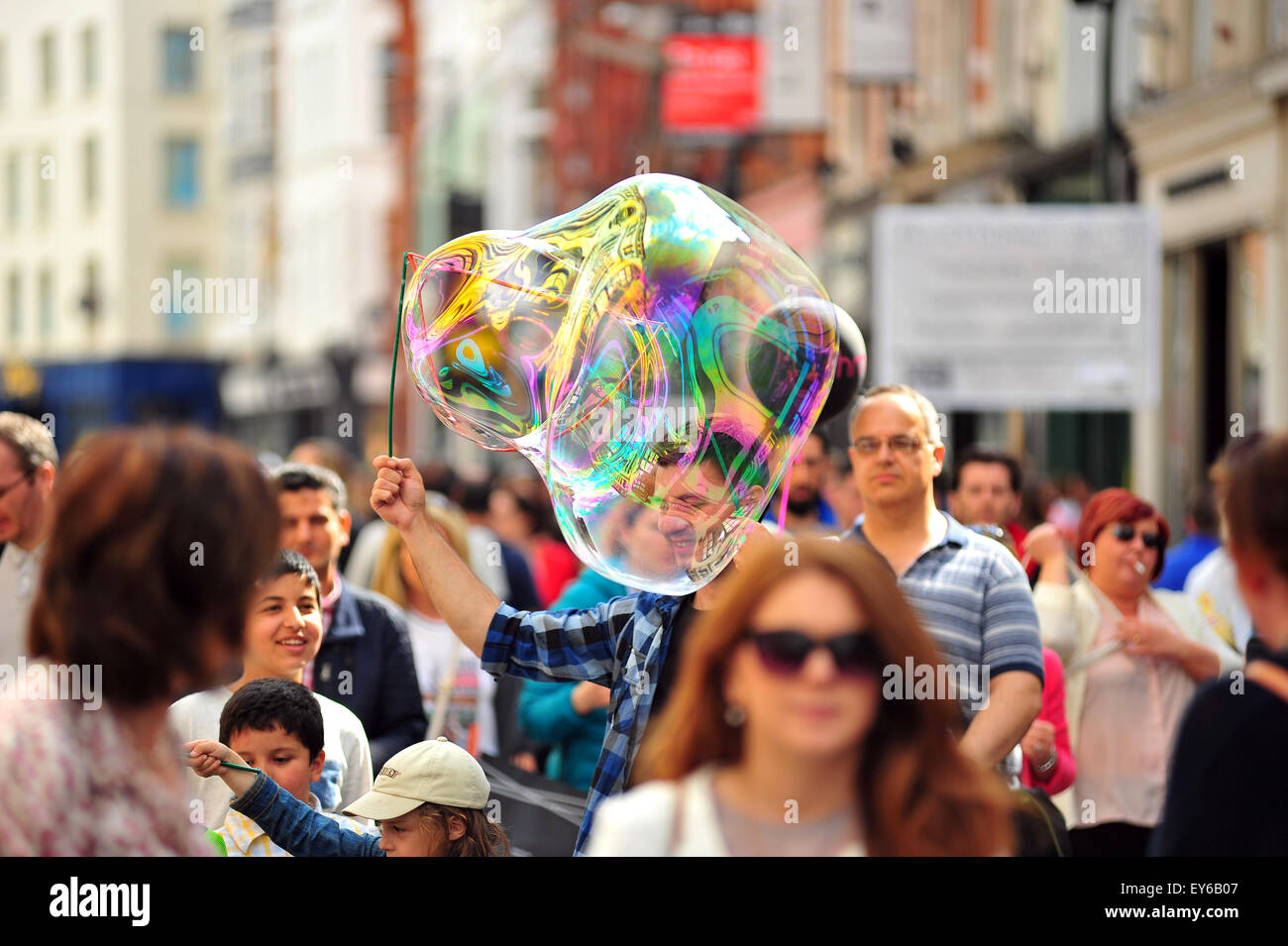 Bubble big giant street dublin hi-res stock photography and images - Alamy