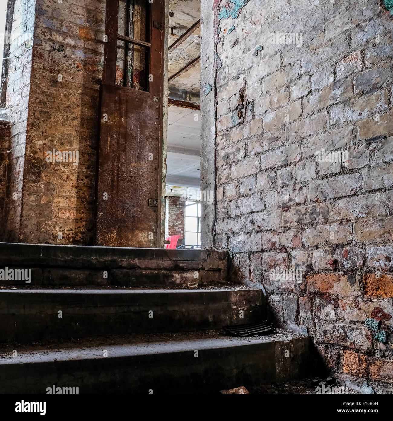 Ancient disused steps hi-res stock photography and images - Alamy