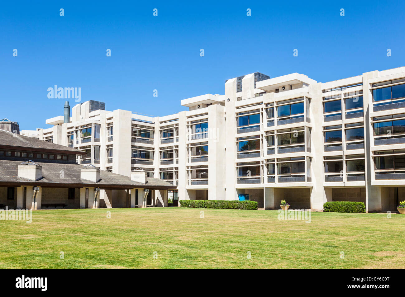 The Cripps Building St Johns college Cambridge university Cambridge ...