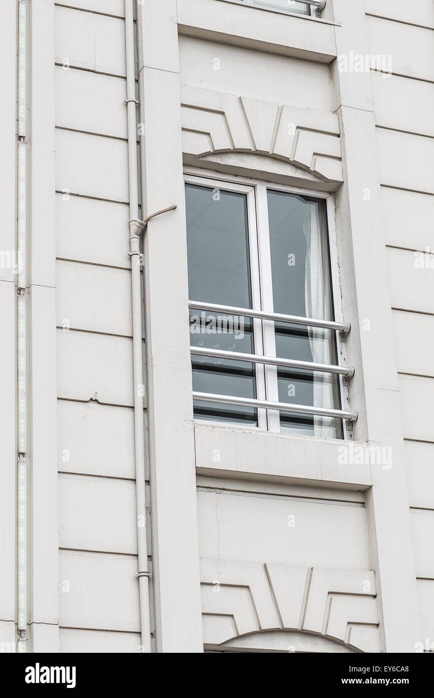 white classic window Stock Photo - Alamy