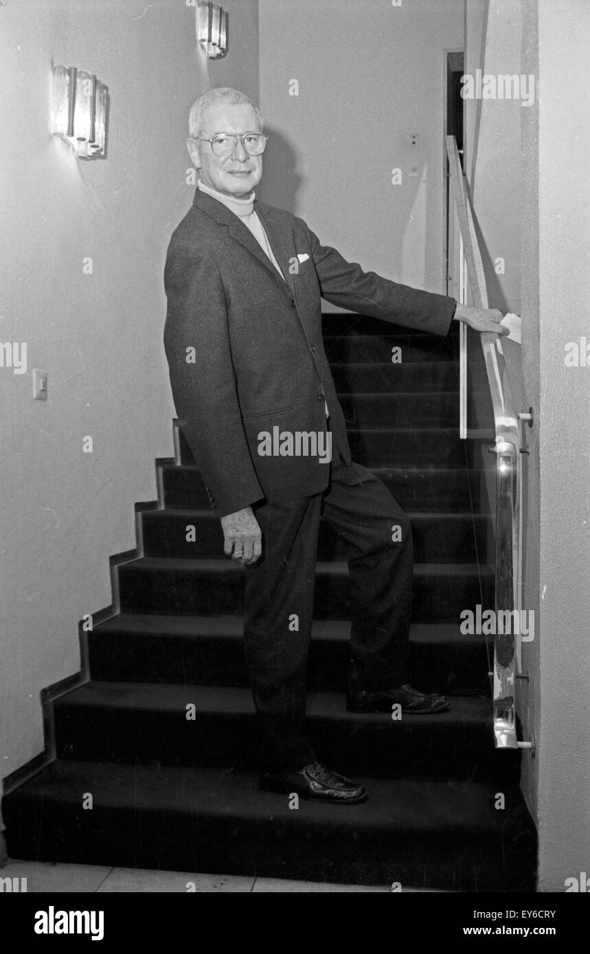 Der deutsche Schauspieler Dieter Borsche, Deutschland 1960er Jahre ...
