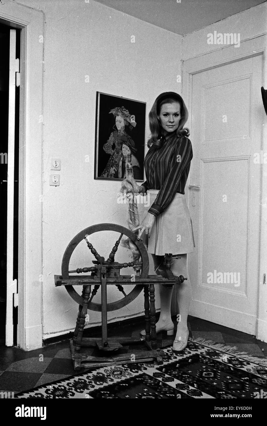 Deutsche Schauspielerin und Synchronsprecherin Ingrid van Bergen ...