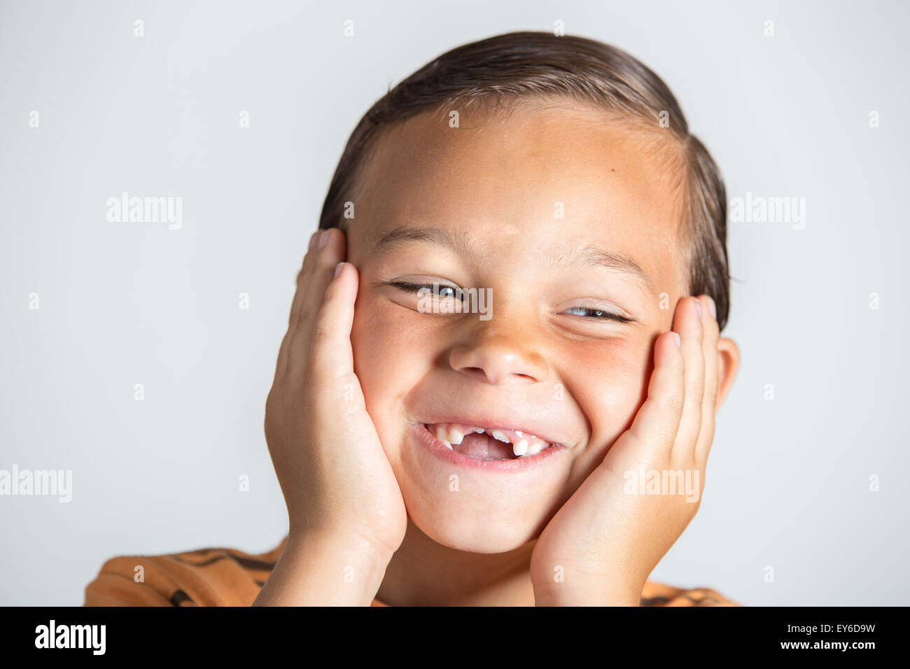 Child smiling and showing lost baby teeth Stock Photo - Alamy