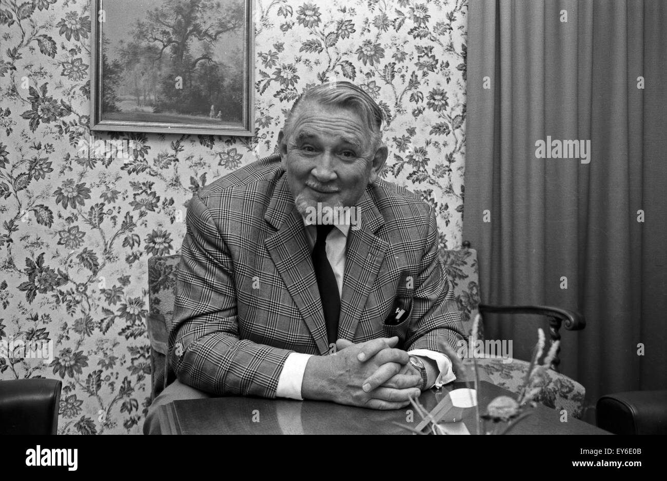 Der deutsche Schauspieler Gustav Knuth, Deutschland 1970er Jahre ...