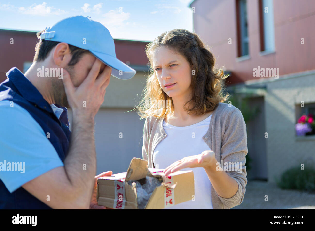 Delivery package angry hi-res stock photography and images - Alamy