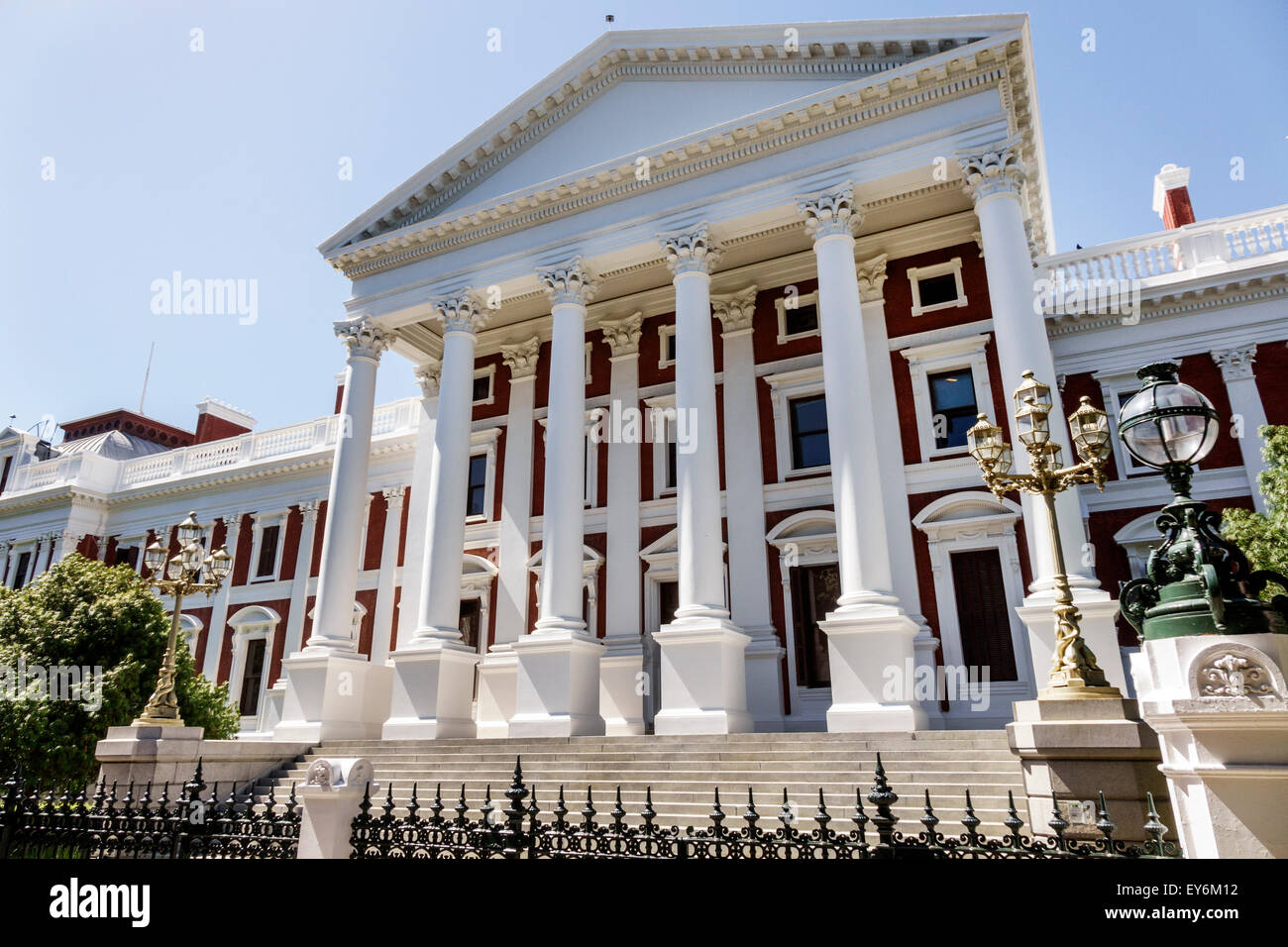 South Africa Parliament Building Stock Photos & South Africa Parliament ...