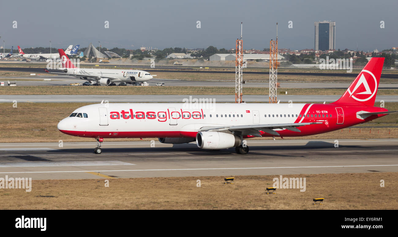 Atlasjet a320 plane hi-res stock photography and images - Alamy