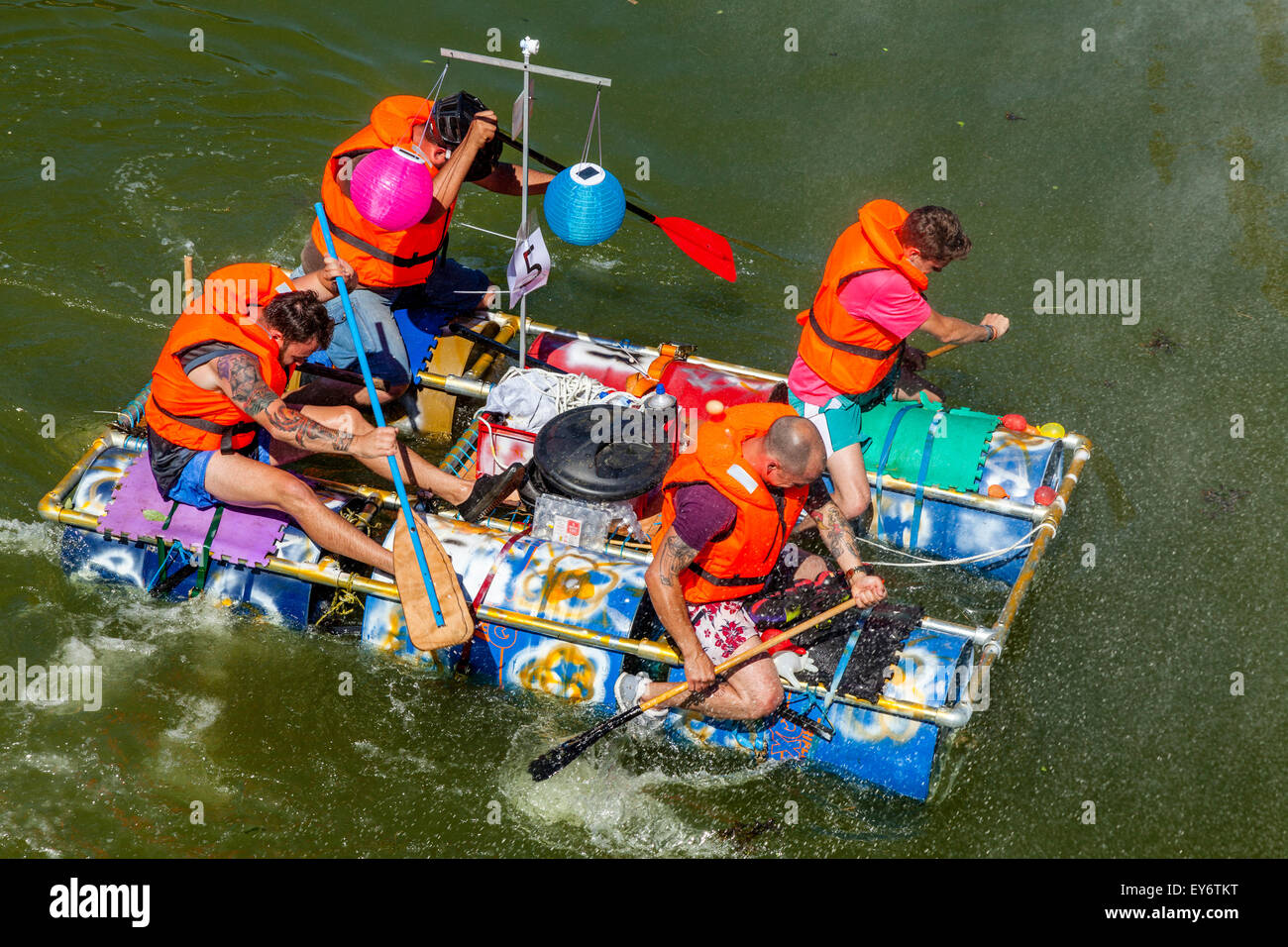 Annual raft race hi-res stock photography and images - Alamy