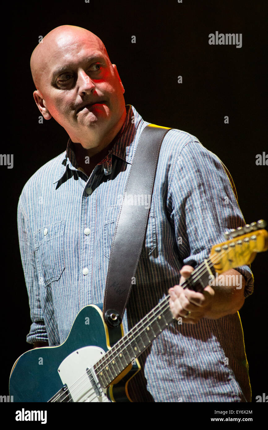 Ben singer hi-res stock photography and images - Alamy