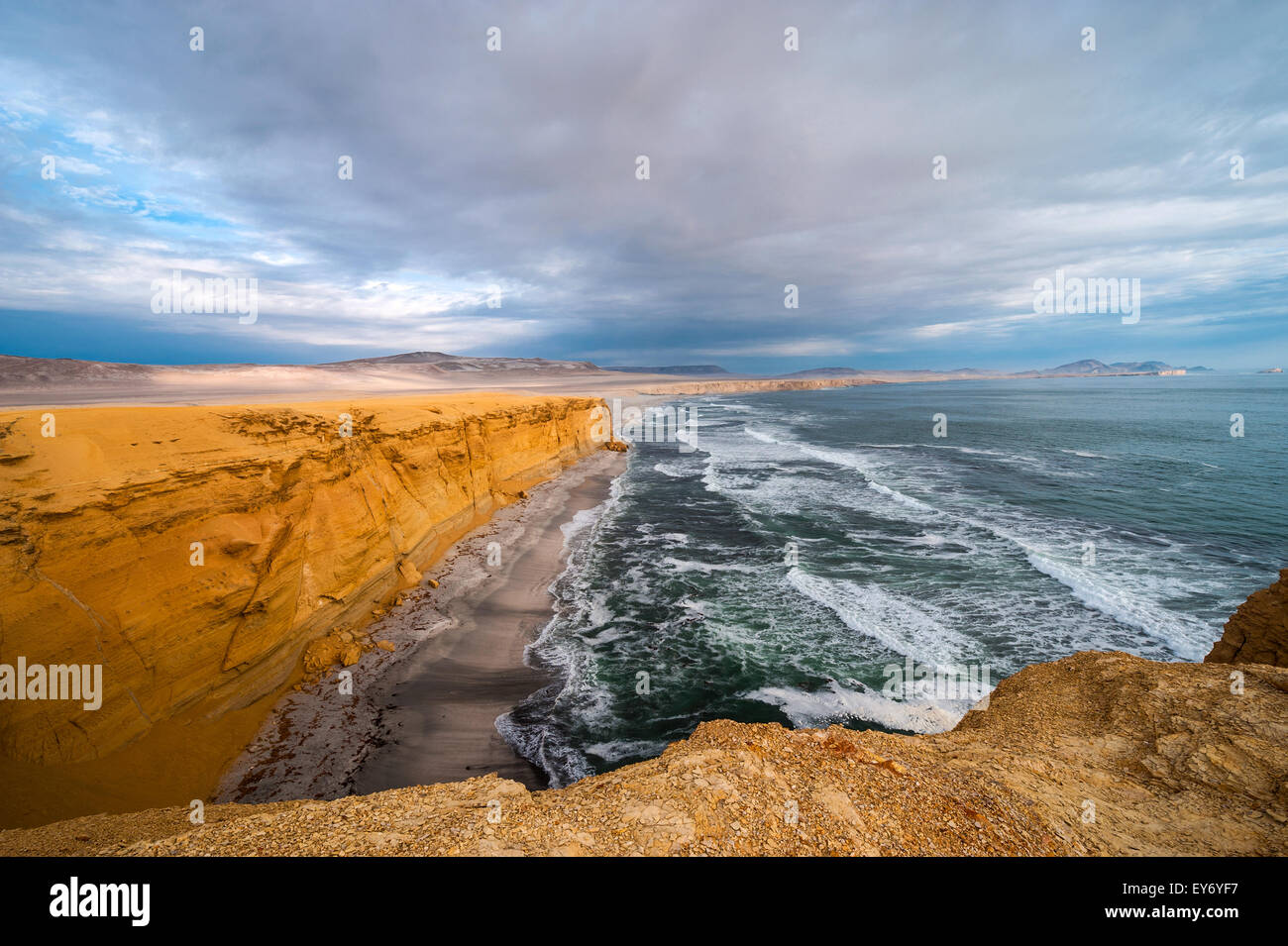 Paracas peru hi-res stock photography and images - Alamy