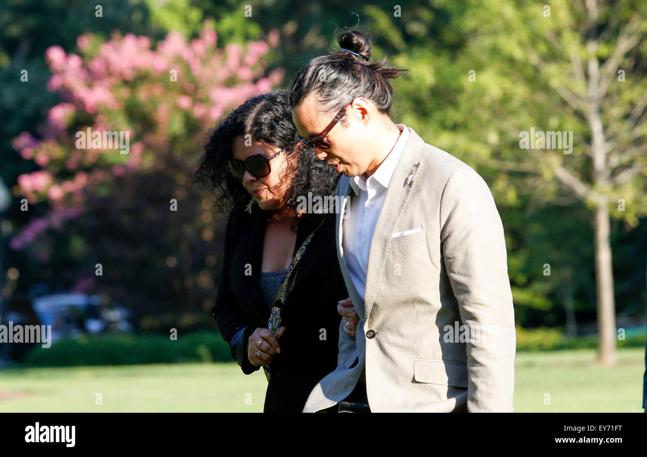 Barack obama and maya soetoro ng hi-res stock photography and images ...