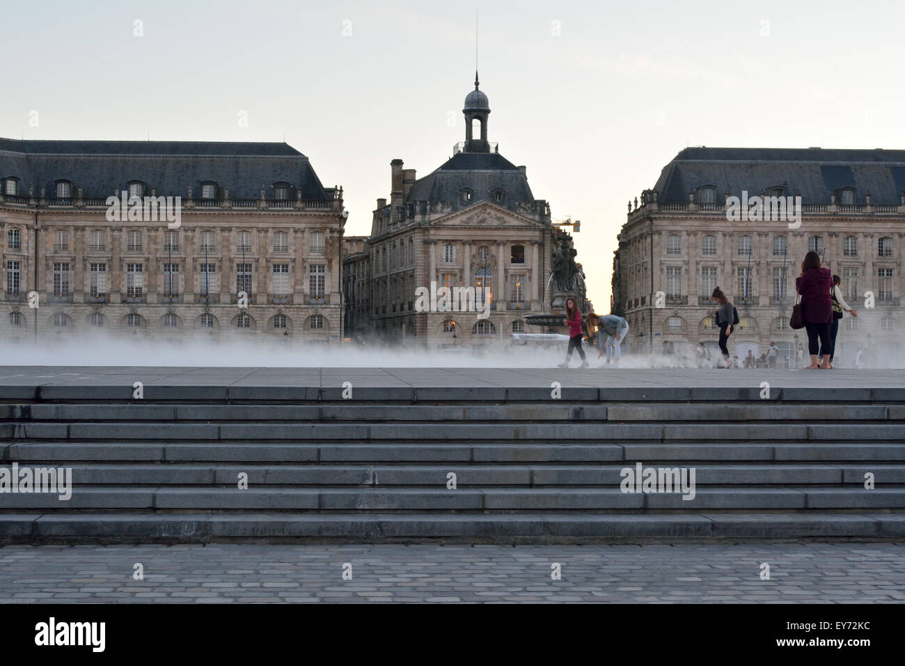 Sunset in bordeaux france hi-res stock photography and images - Alamy