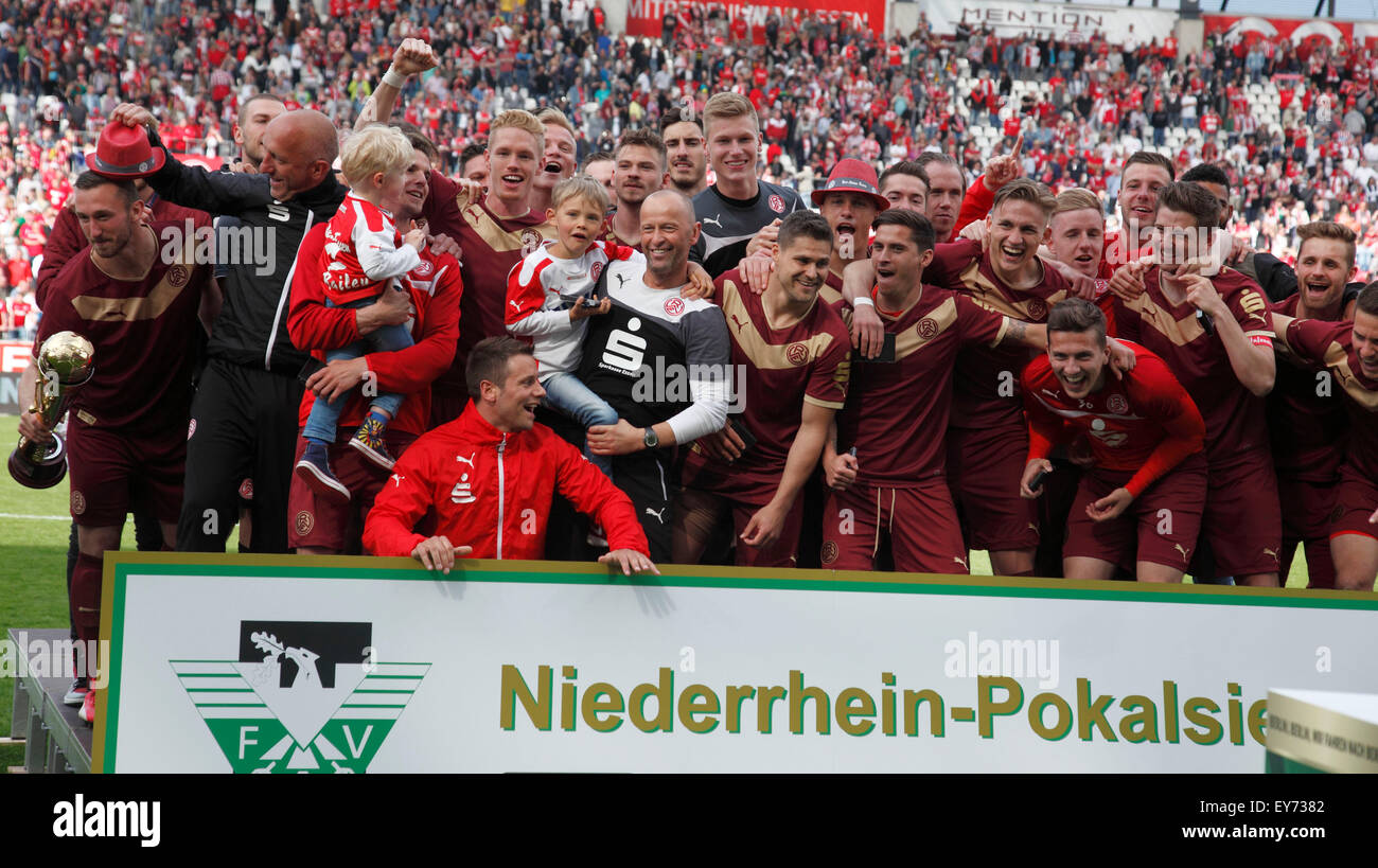 2015 mannschaftsfoto hi-res stock photography and images - Alamy
