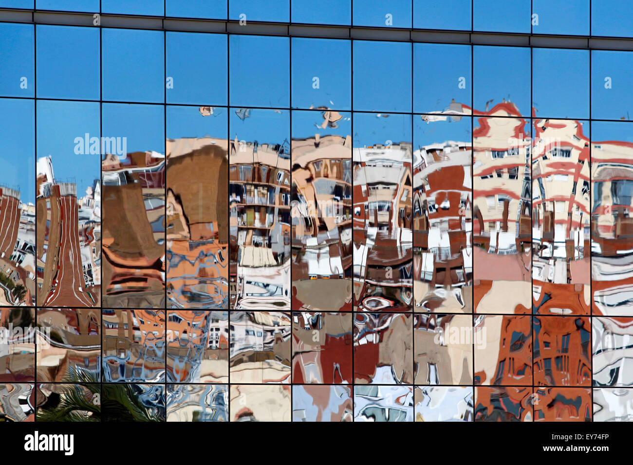 Glass reflection building in hi-res stock photography and images - Alamy
