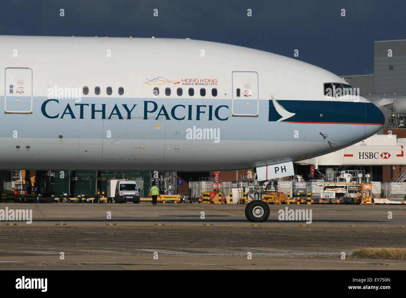 Cathay pacific hong kong hi-res stock photography and images - Alamy