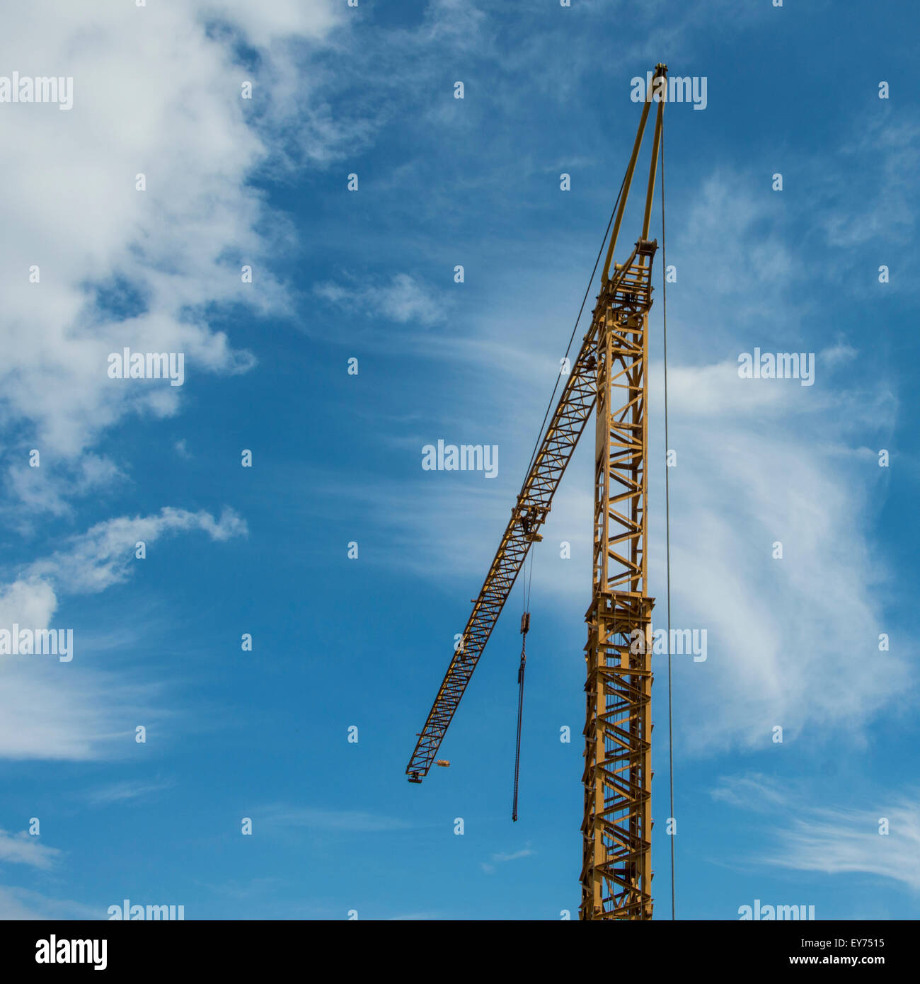 Crane on building hi-res stock photography and images - Alamy