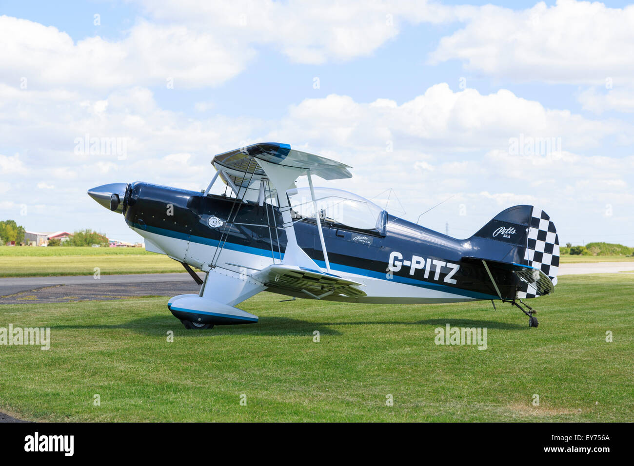 Pitts S2 Special, reg. G-PITZ, at Breighton Stock Photo - Alamy