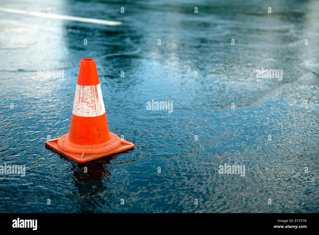 Traffic cone hi-res stock photography and images - Alamy