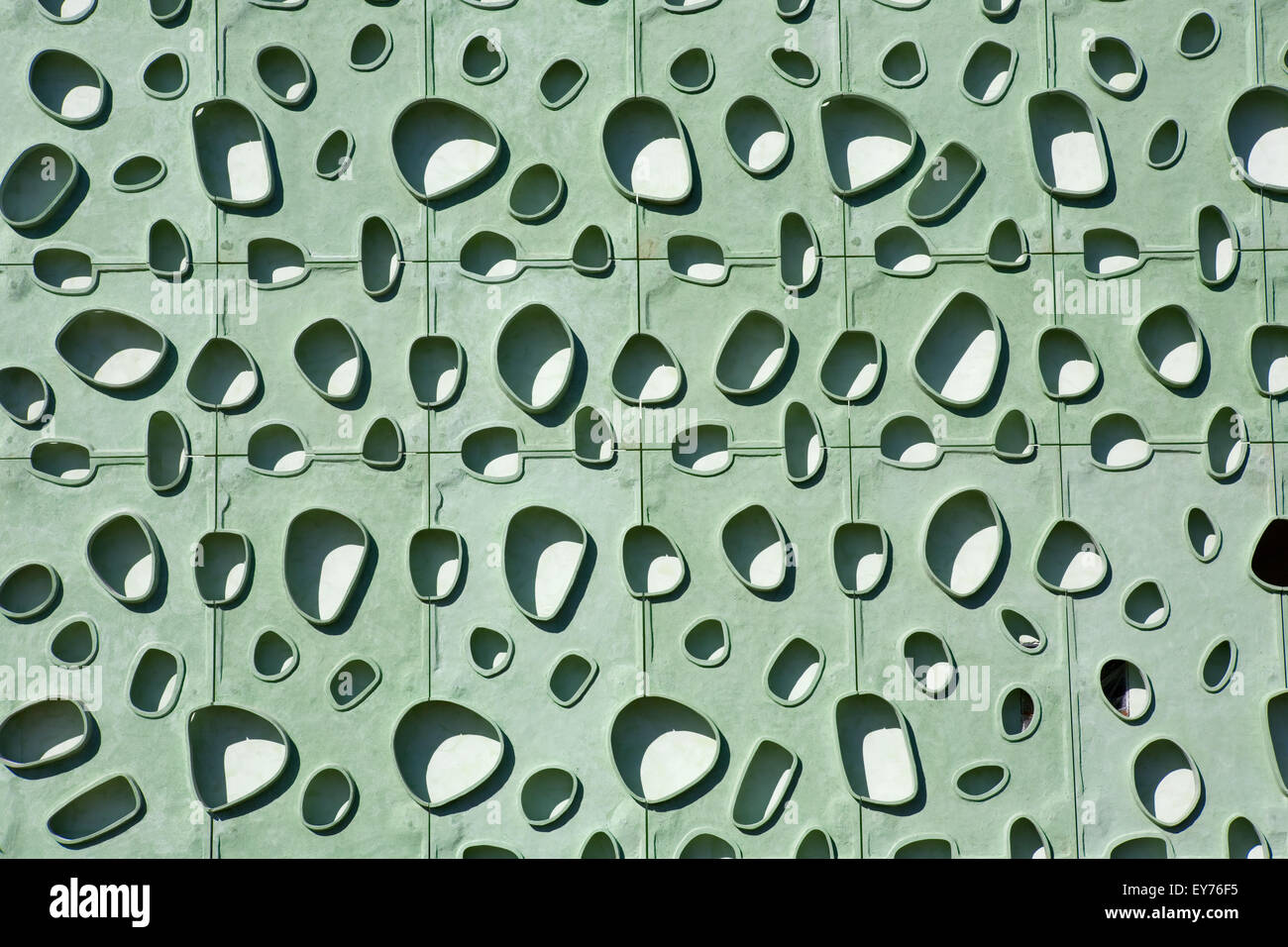 modern green building wall detail Stock Photo - Alamy
