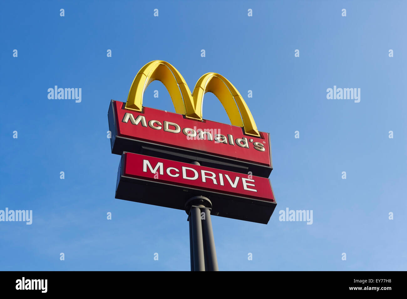 Mcdrive sign with mcdonalds logo hi-res stock photography and images ...