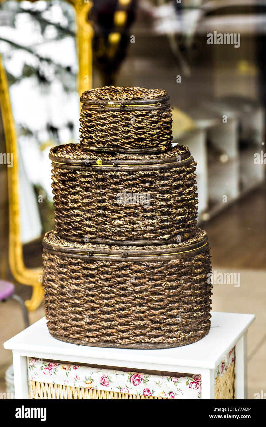 Shabby interior basket hi-res stock photography and images - Alamy