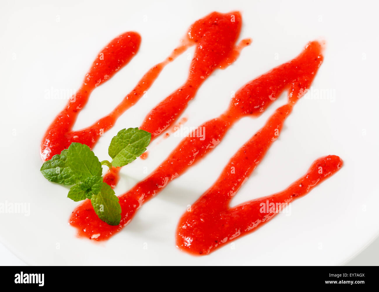 Sweet strawberry sauce hi-res stock photography and images - Alamy