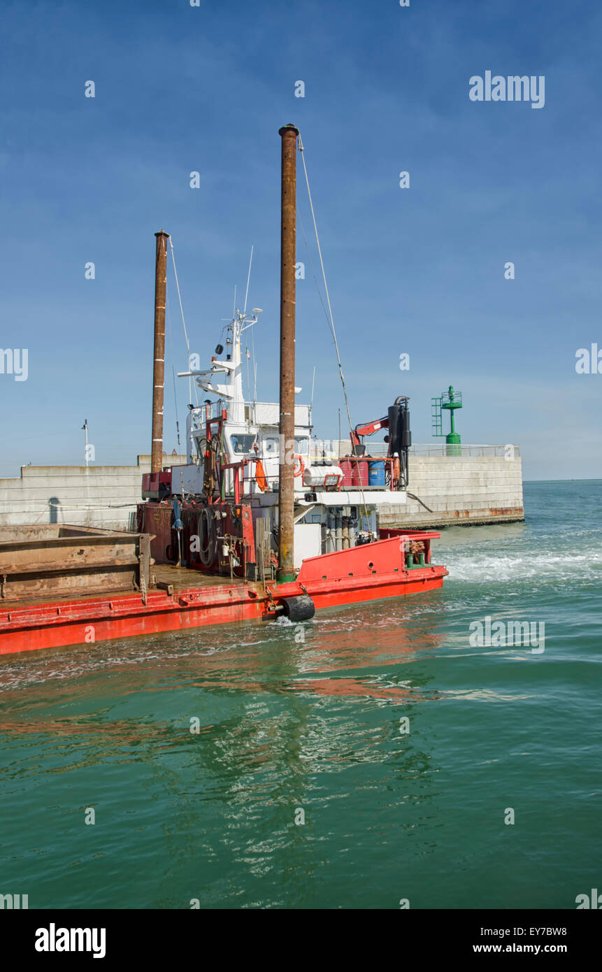 Industrial digging sand coast hi-res stock photography and images - Alamy