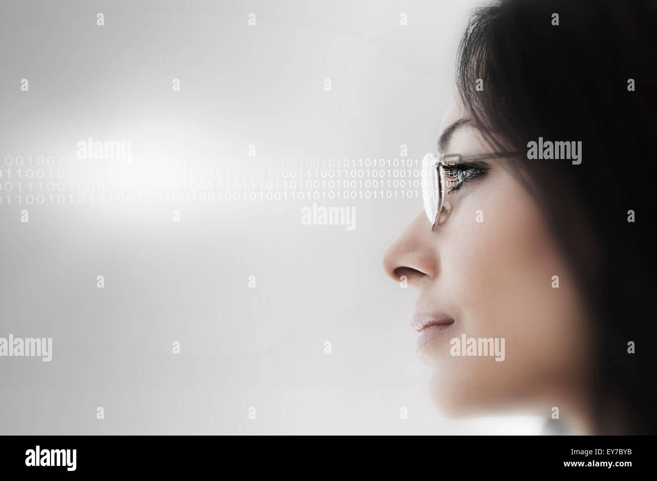 Young woman wearing spectacles Stock Photo - Alamy