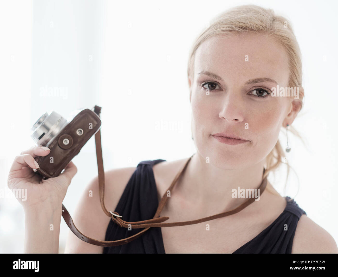 Digital video camera woman hi-res stock photography and images - Alamy